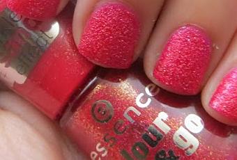 Nuevo esmalte efecto arena de essence - Paperblog