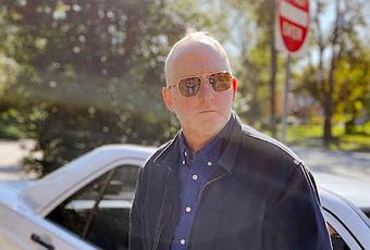 El rockero independiente de Nueva Jersey, ROB MUNK, presenta 'Slumber ...